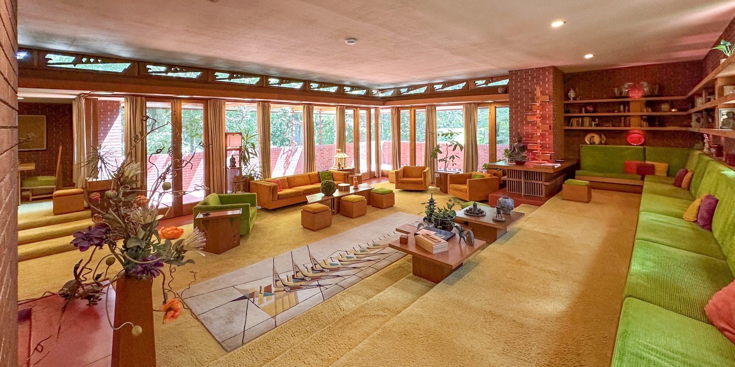 Never a Living Room "Too Large" - Samara House